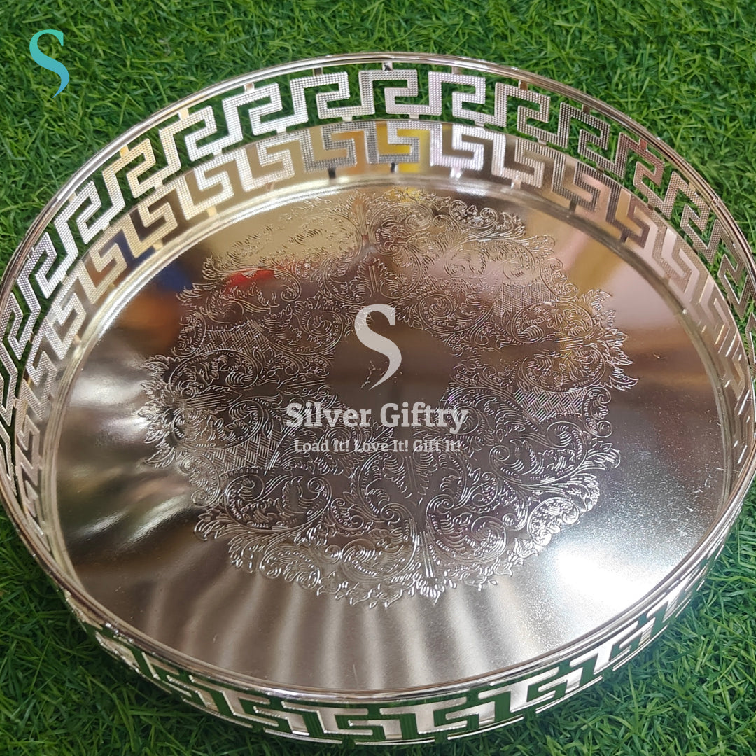 Imported German silver fancy tray with stand – Silver Giftry
