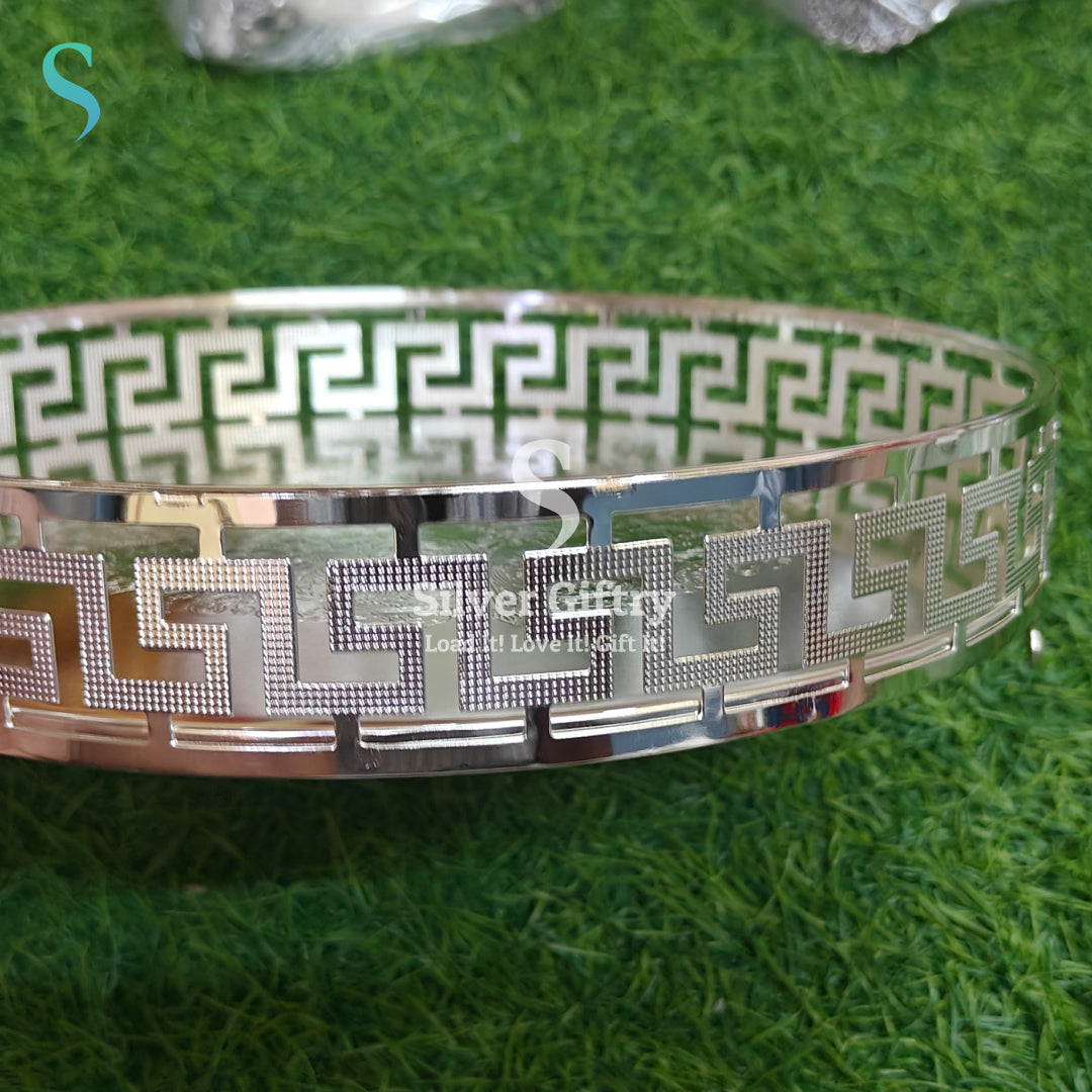 Imported German silver fancy tray with stand – Silver Giftry