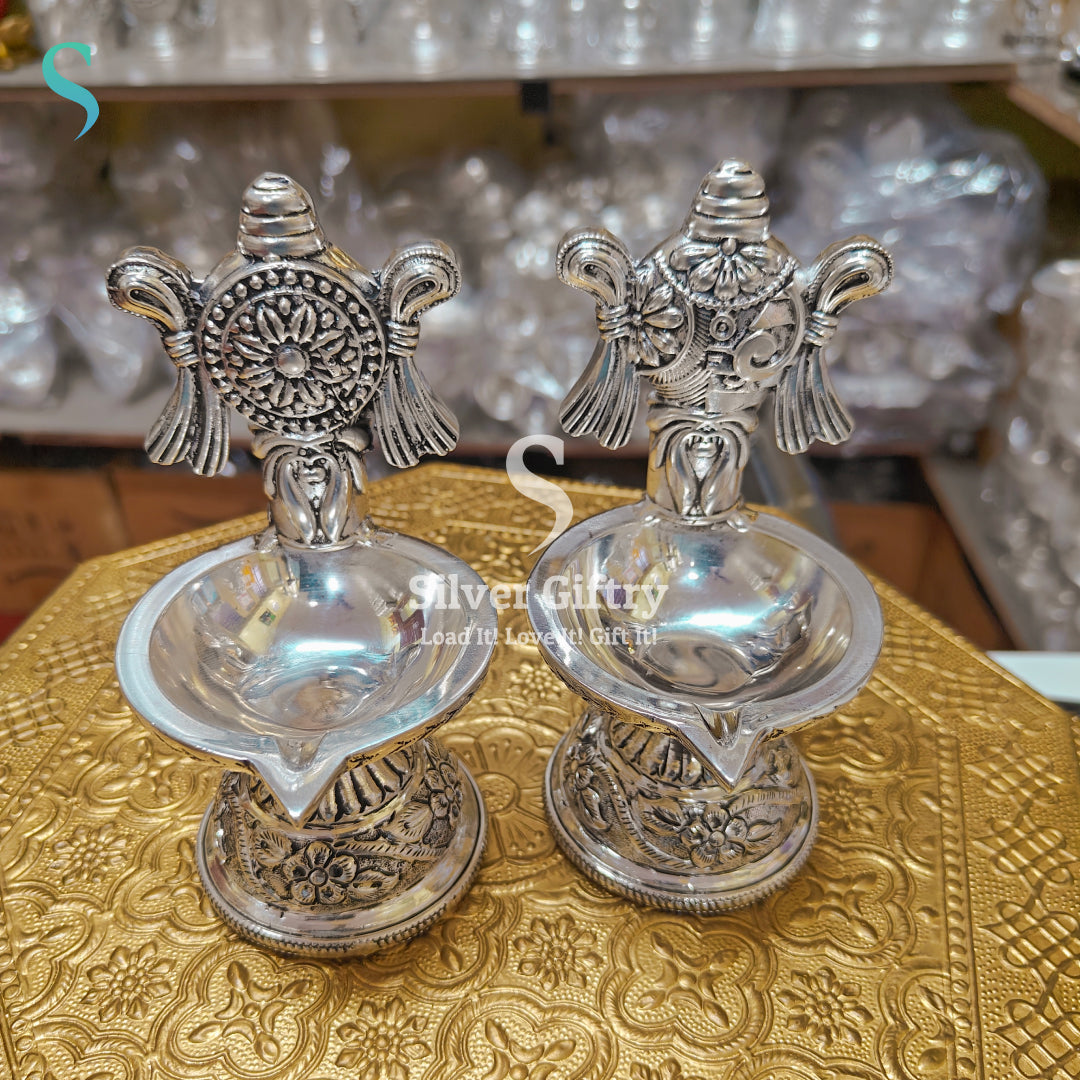 Antique shanku and chakra diya 5" pair – Silver Giftry