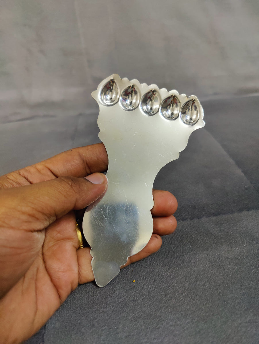 GS Pancha Diya Karpoor Harthi 5-6" – Silver Giftry