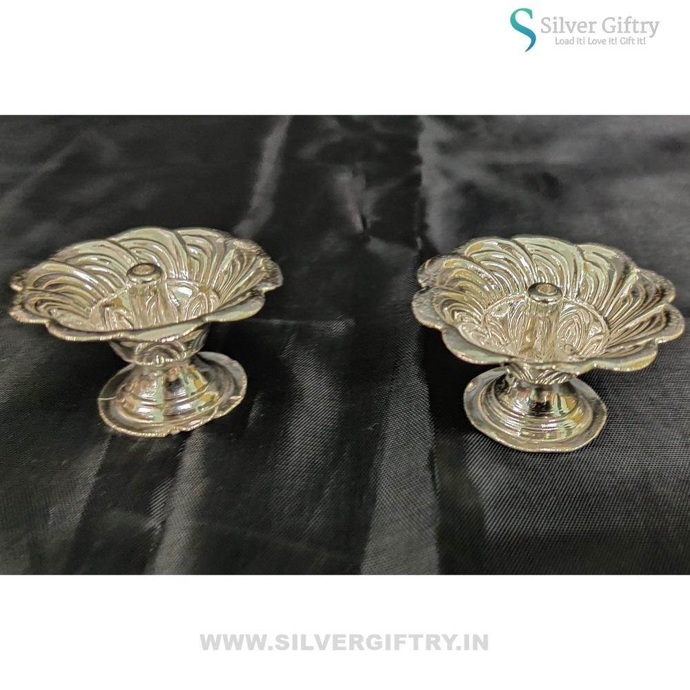 German Silver Devdas Deepam 2" Pair – Silver Giftry